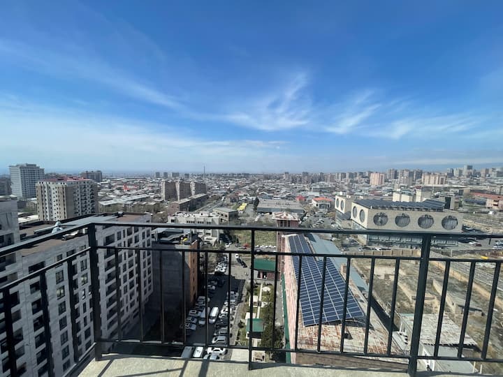 Cosy Appartement With The View - 예레반
