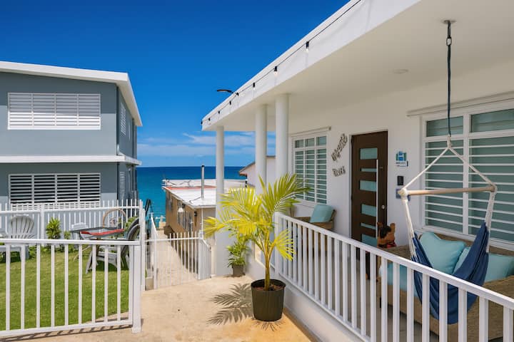 Sea Breeze- On The Beach, Washer/dryer & Parking - Aguadilla