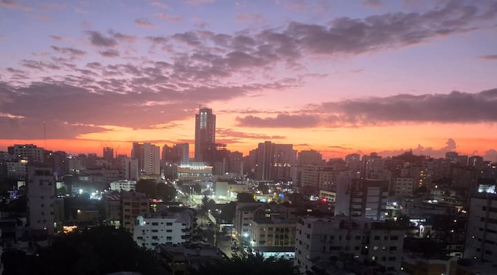 Modern Piantini Suite -City Views & Prime Location - Santo Domingo