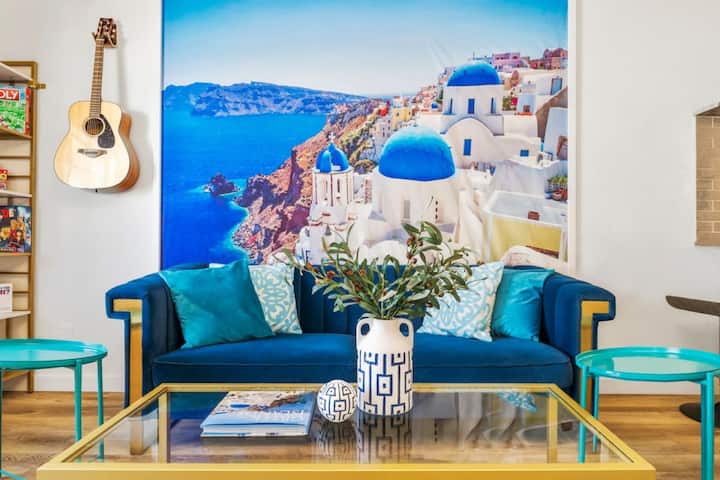 Santorini Inspired | Firepit | Grill I Yoga - Austin