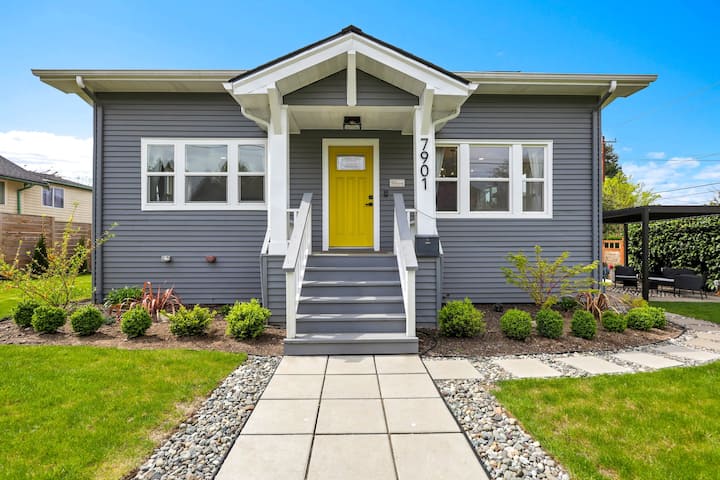Spacious Modern 3br/2ba | Luxury King Master Suite - Seattle, WA
