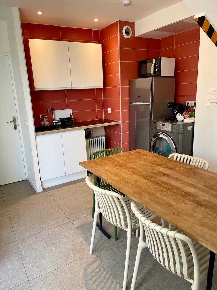 Maison 12 Personnes-cuisine 8 Personnes - Dardilly