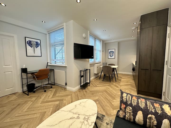 1 Bed Chiltern Street Apartment Marylebone H - Marylebone