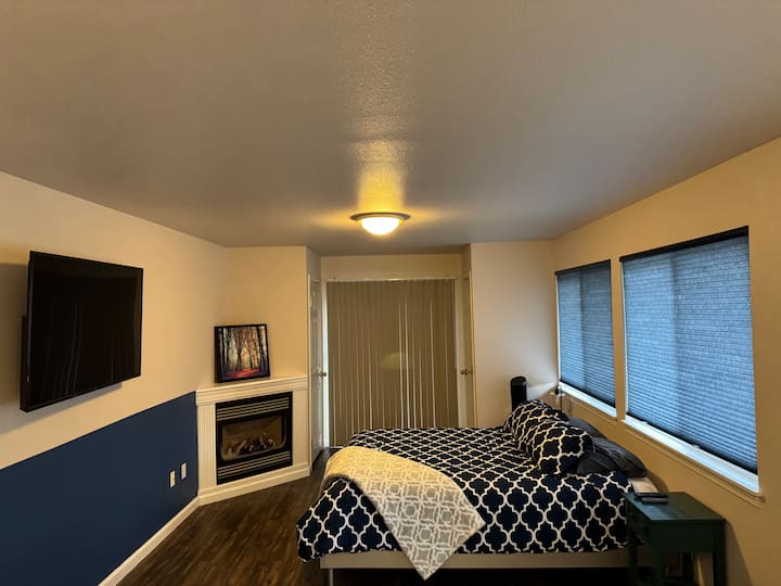 Private Fremont Studio With Patio - Seattle, WA