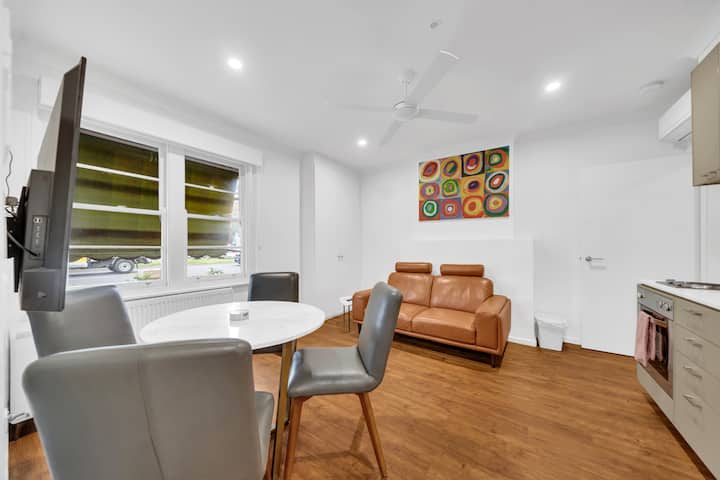 Hidden Gem On Cbd’s Edge - Richmond