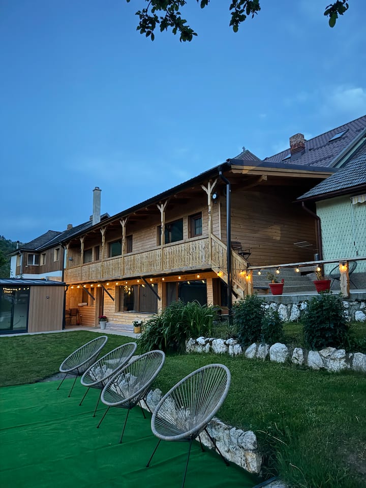 Magura Chalet - Peștera