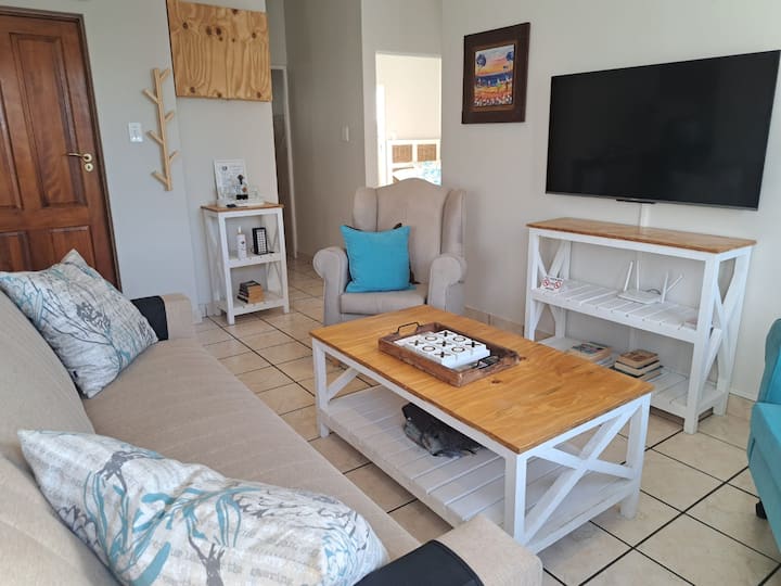 The Tipsy Expat - Paarl