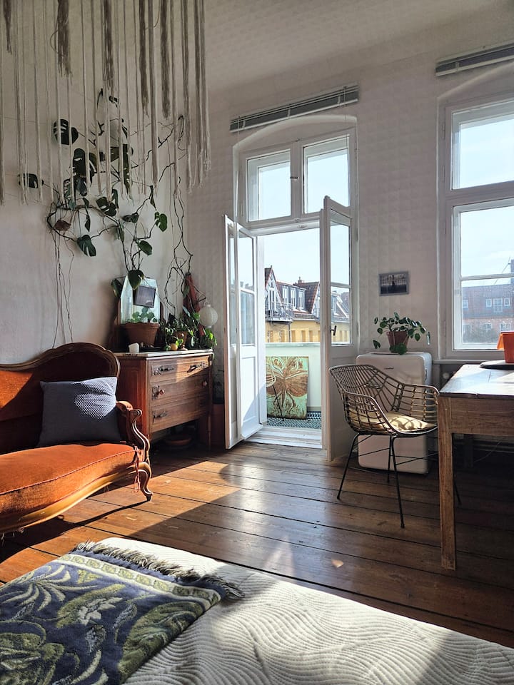 Maison D'artiste 92m² | Balcon Baigné De Soleil - Berlin