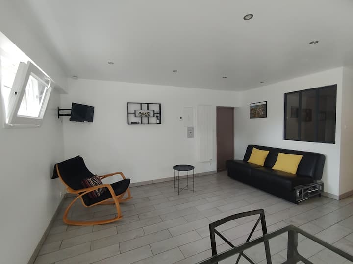 Appartement Type T3,  1 à 5 Personnes - Périgueux