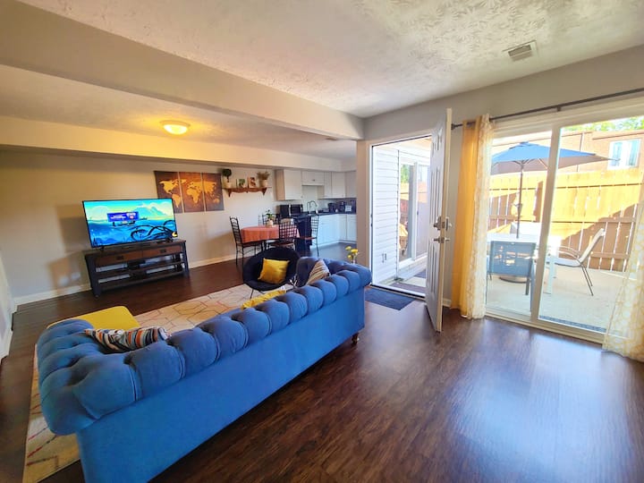 Patio Balcony King Br| Close 2 Mall | Pet Friendly - Lexington, KY