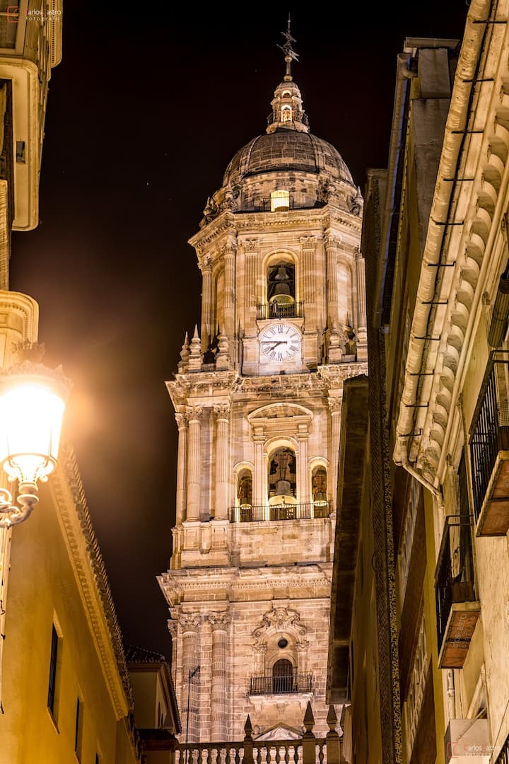 Luminoso, Céntrico, Acogedor Y Todo A Mano. - Málaga