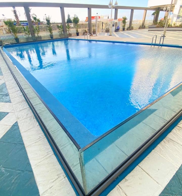 Escapade Bleue Au Centre-ville  Vue Sur Mer + Pool - Tanger