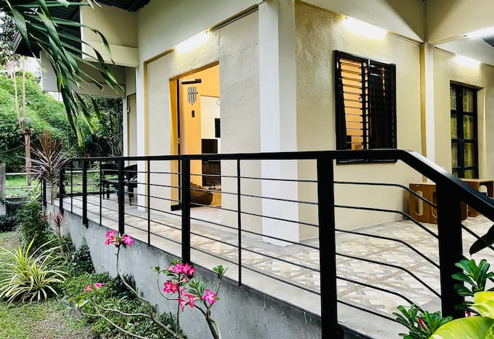 Andrei’s Holiday House - Calapán