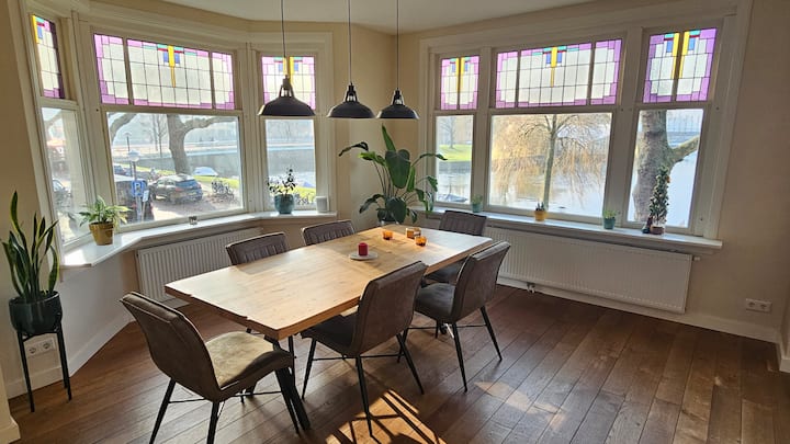 Canal View Apartment @Old South - Ámsterdam