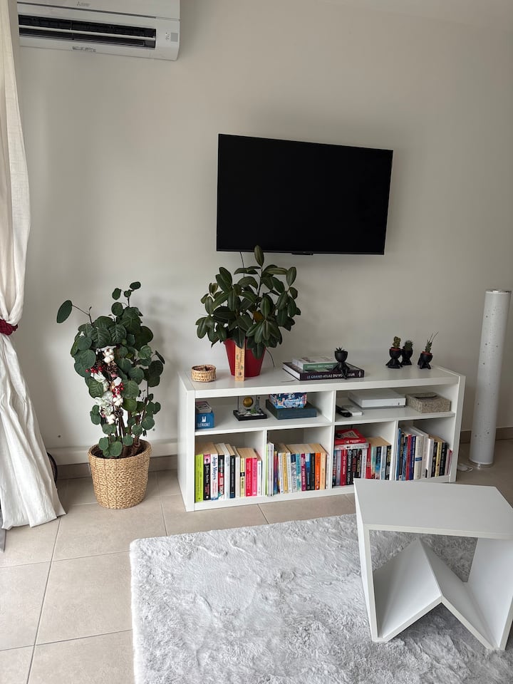Appartement Central & Calme à Cagnes Sur Mer - Cagnes-sur-Mer