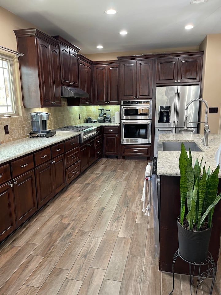 Spacious Austin Home - Austin, TX