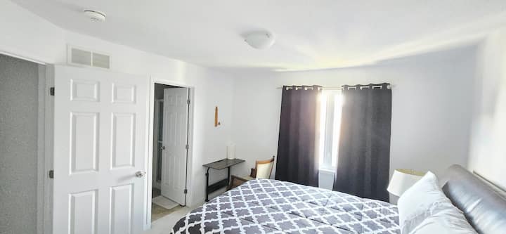 Masterbed - Attached Bath (Ensuite) - Ottawa