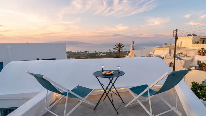 Rakidio Traditional House - Santorini