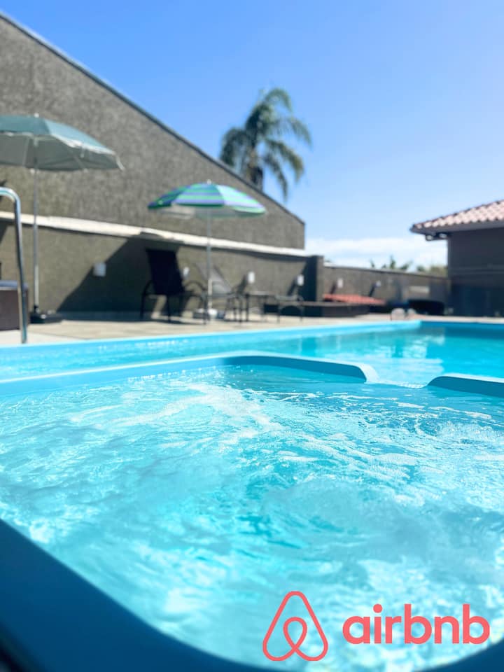 Piscina Aquecida, Quartos Com Ar Condicionado - Guaratuba