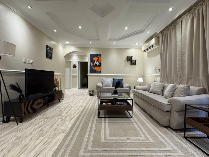 Elegant & Quiet 1 Bedroom Apartment - Dammam