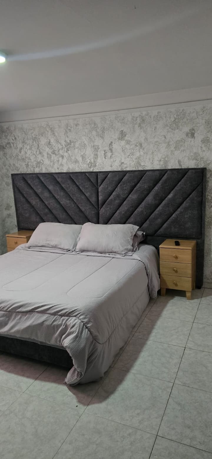 Comodo Apto Central Cerca Embajada Americana - Bogota