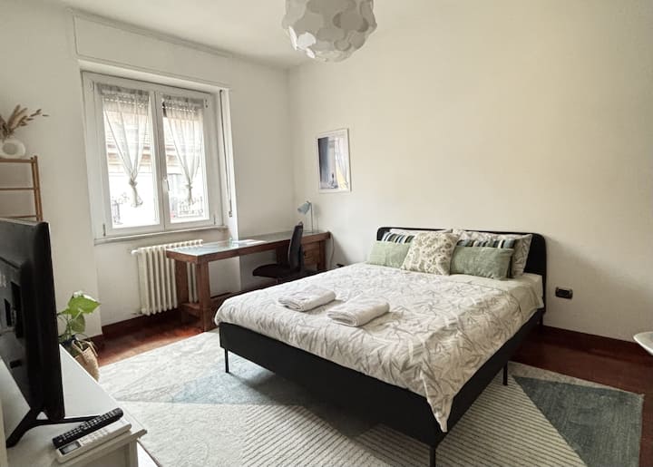 Cozy Flat - City Center - Milão