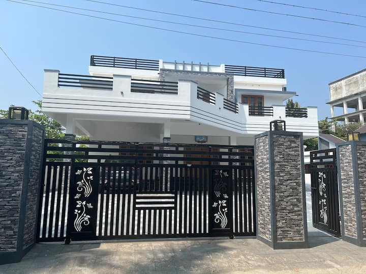 Home For Your Holiday - Kumarakom