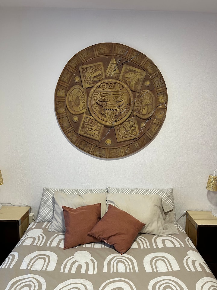 Azteca Room - Burgos