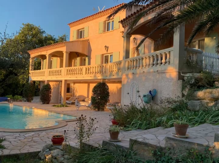 Villa 6 Pers - Piscine, Jardin & Clim - Sommieres - Sommières