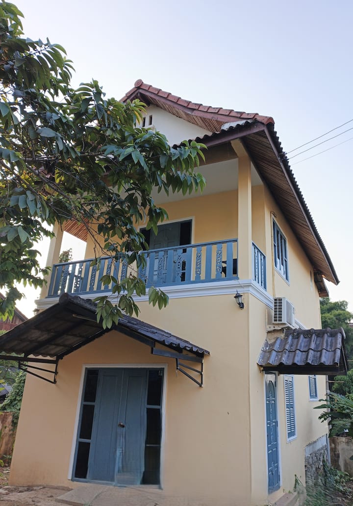 Naluang Villa - Cozy 2br With Full Amenities - Laos