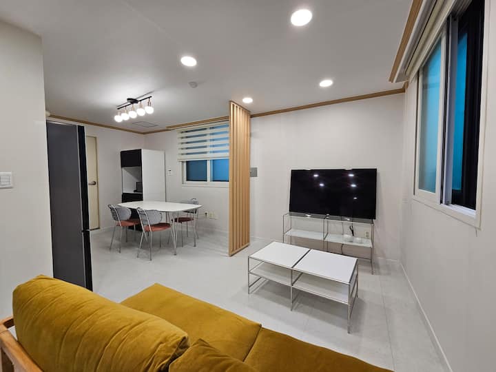 #양재 모던하우스 # 양재역 1번출구 1분거리# 단독사용# 개방감 시원한 뷰# - Seoul