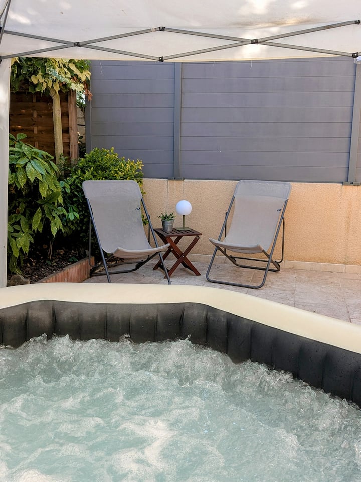 Maison De Ville Avec Jacuzzi Et Jardin - Tours