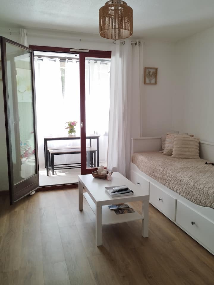 Studio à 800m De La Plage Classé 2* - Le Lavandou