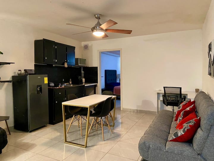 Departamento Ejecutivo Con Estacionamiento - Chihuahua