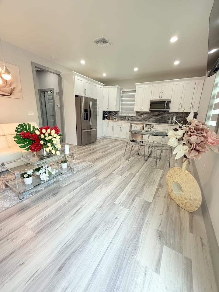 Apartamento - Tampa, FL