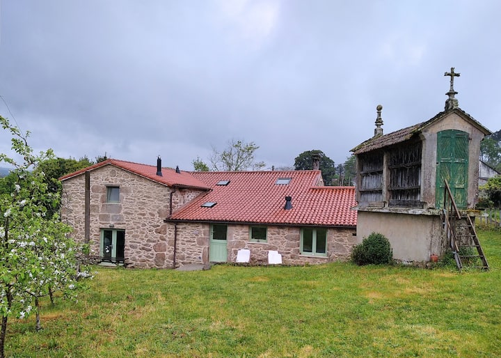 Casa Rural En Las Afueras De Santiago - Teo