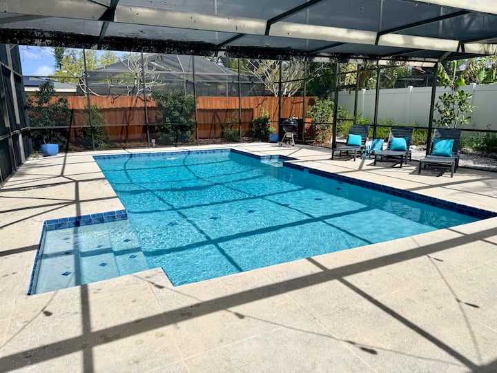 Beautiful Home With Pool 3 Minutes To Beach - Splash Harbour Water Park, Indian Rocks Beach