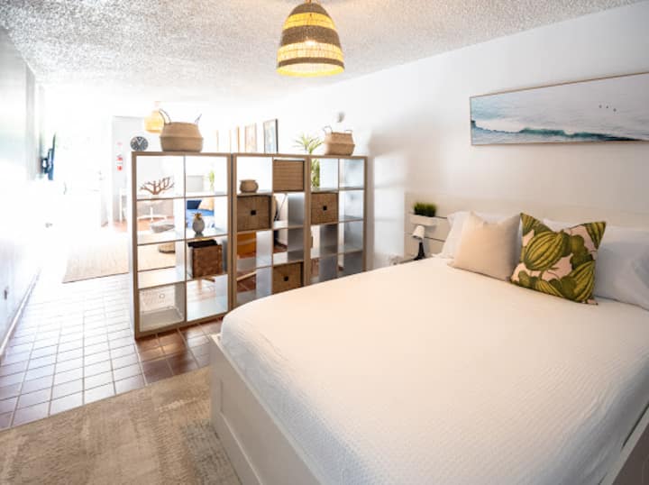 <Prime Terrace: Location Perfect> - 