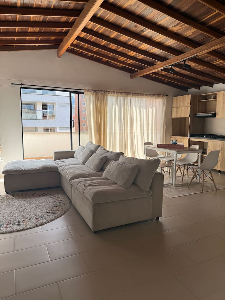 Amazing Apartment In Laureles - Medellín, Colombia