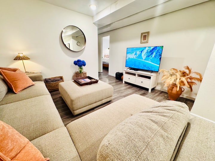 Cozy Suites (Apt W/private Entrance) - Gresham, OR