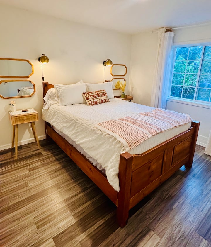 Cozy Suite • Spacious 2br Apt • Sleeps 4 • Quiet - Gresham, OR