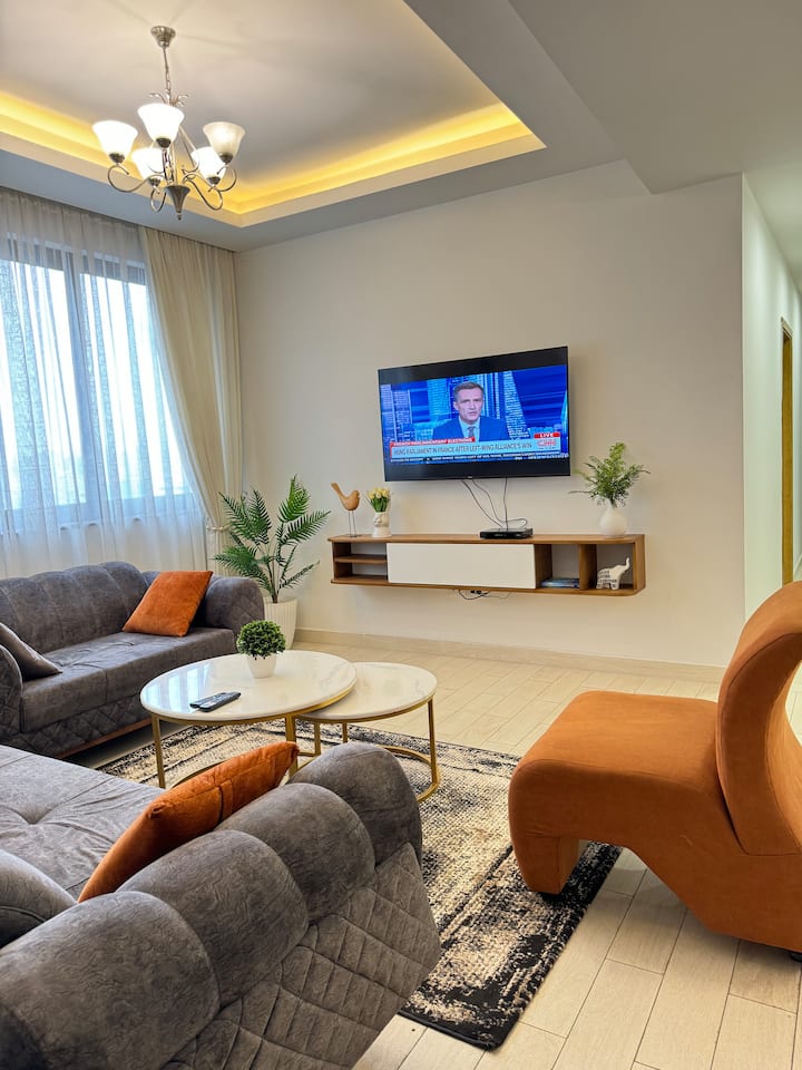 Elegant 2 Bd Apartment With 24/7 Security - Addis Ababa