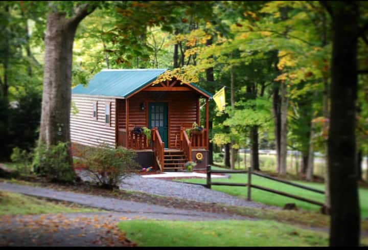 The Half Pint At Blue Jar Farm - Boone, NC