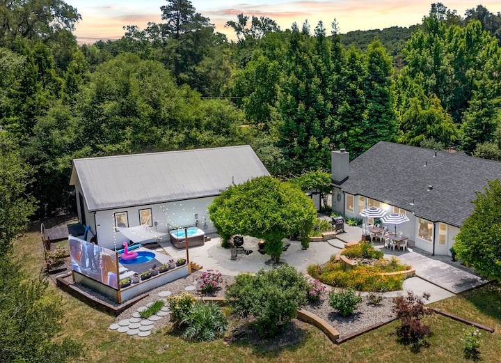 Lux Château, Hot Tub, Outdoormovies, Game Rm, Pool - Atascadero, CA