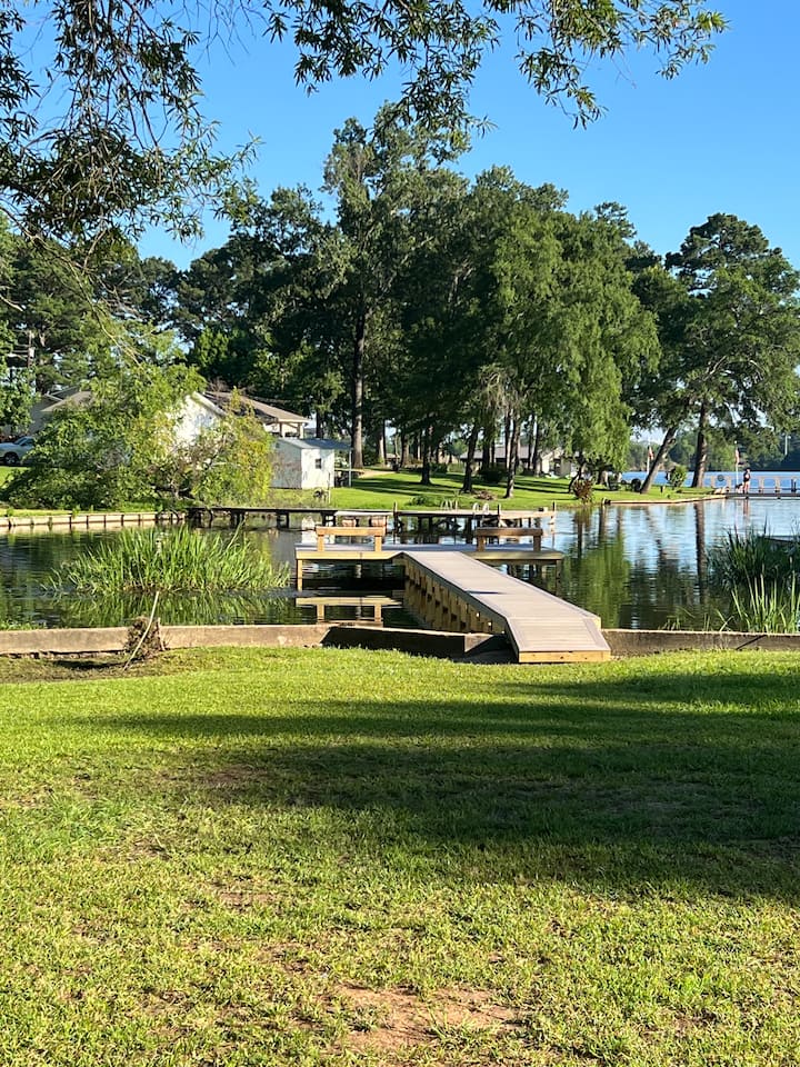 Lake Cottage On Lone Star Lake - Daingerfield State Park, Daingerfield