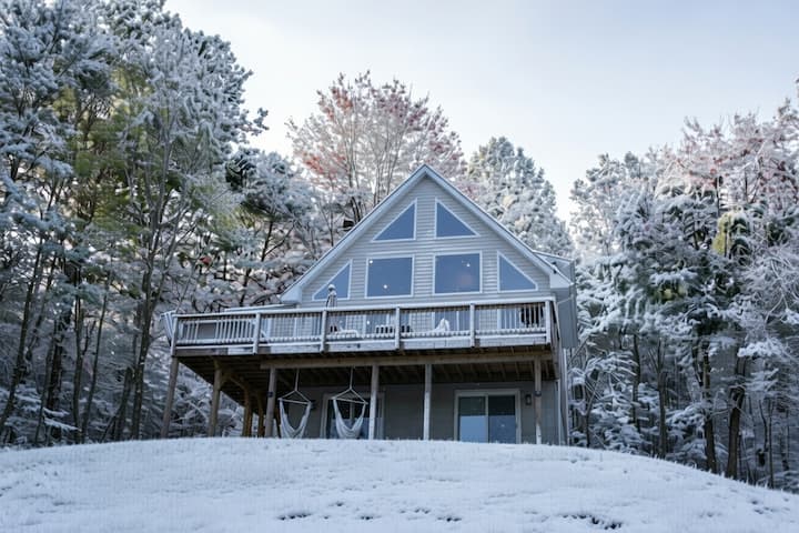 Hot Tub * Sauna * Home Theater * Game Room * Views - Virginia