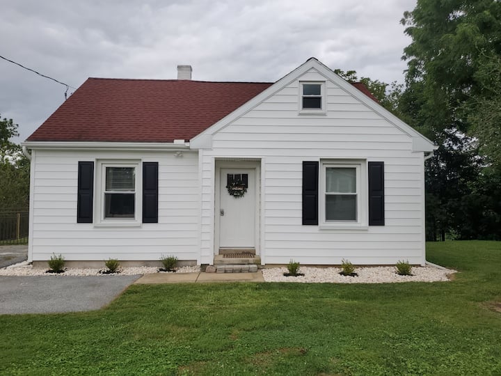Creekview Cottage - Strasburg, PE USA