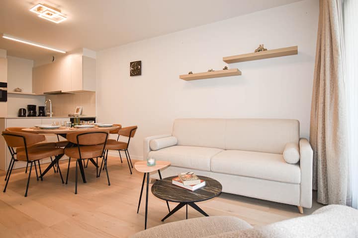 Ostende Comfort: Coastal Getaway For Six - Ostend