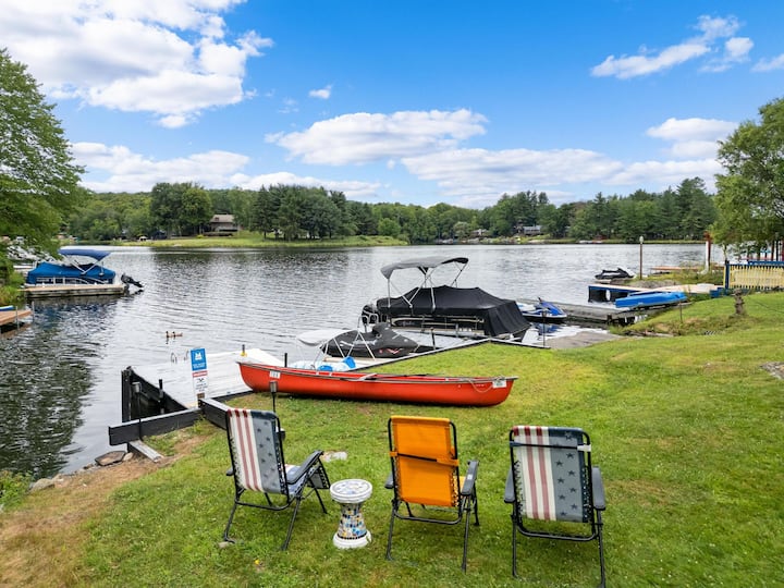 Pocono Lakefront Home |Private Dock, Near Ski Hill - Lake Wallenpaupack, PA