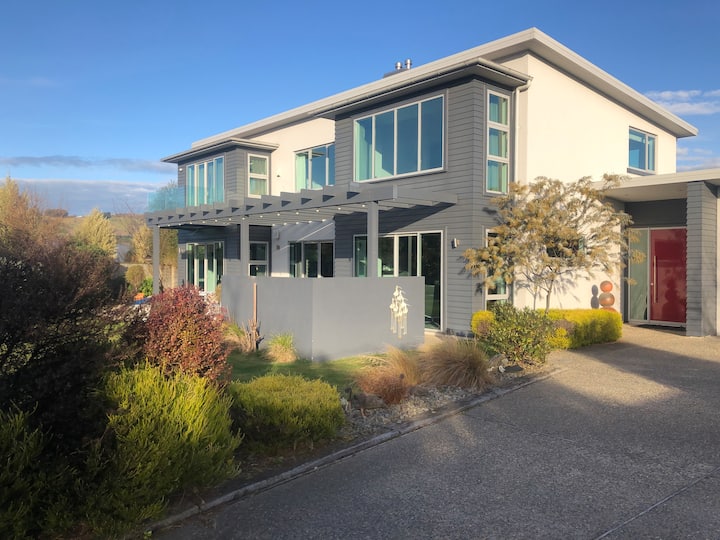 Comfortable Spacious Home - Brighton
